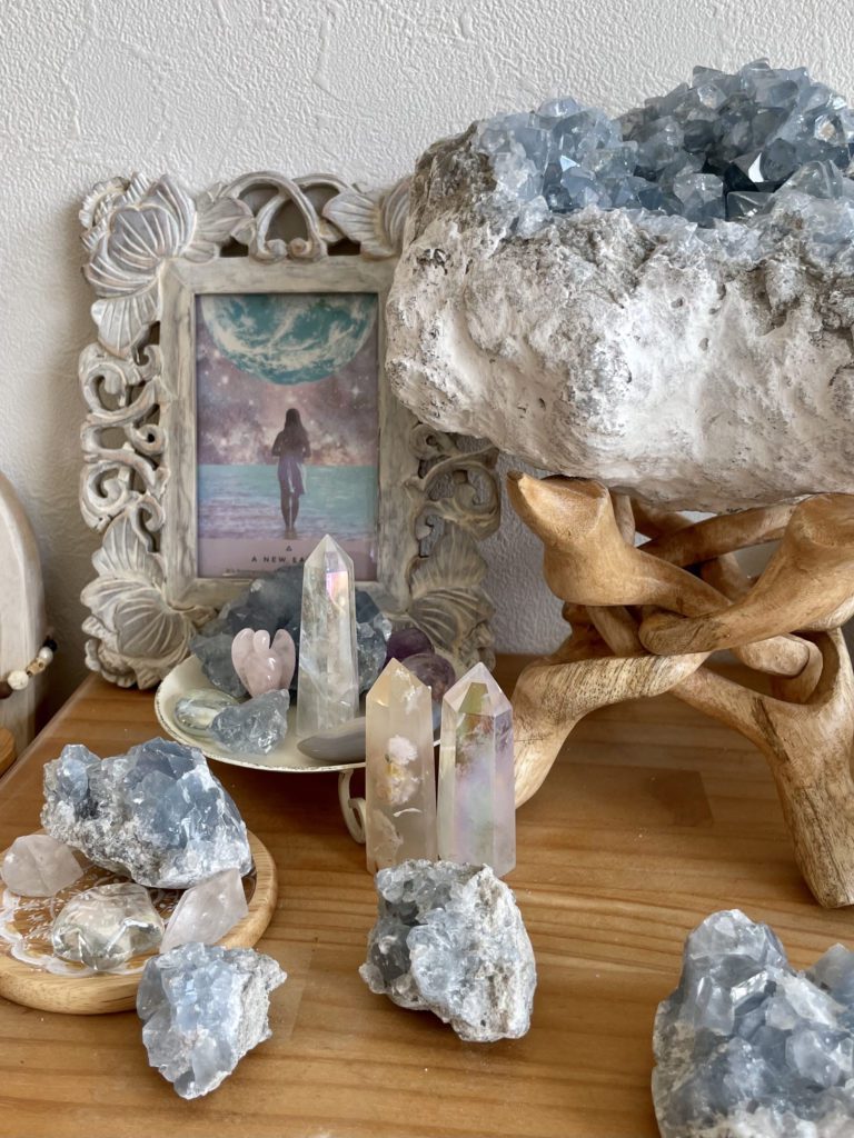 ストーンとの再会 - Amrita Crystal