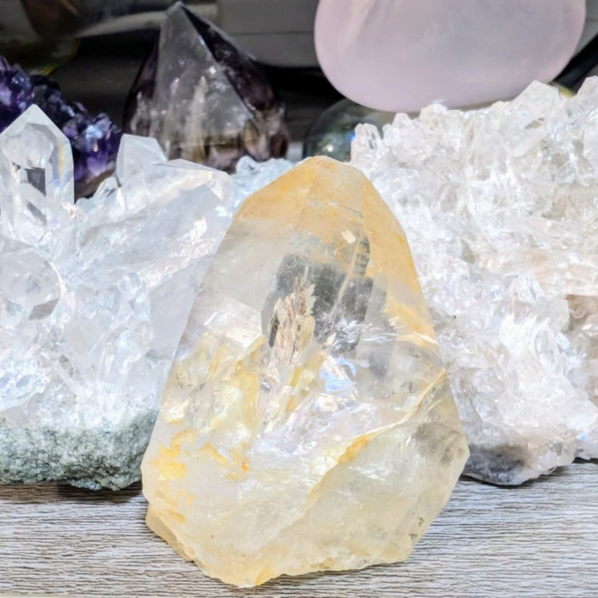 パロギ鉱山・ゴールデンヒーラーイエローヘマタイト ヒマラヤ水晶 Healing Love of Oblivion - Amrita Crystal