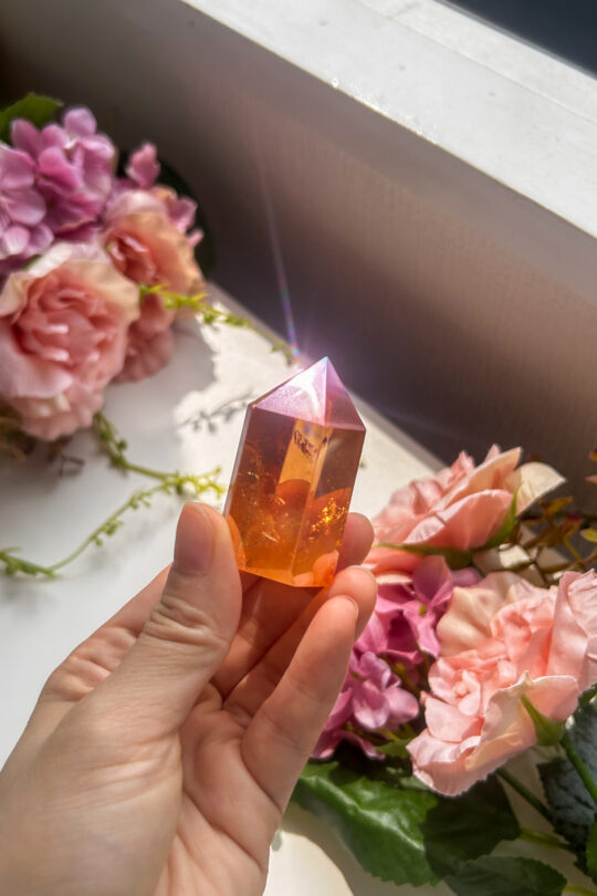 Welcome to The Home of Crystals - Amrita Crystal